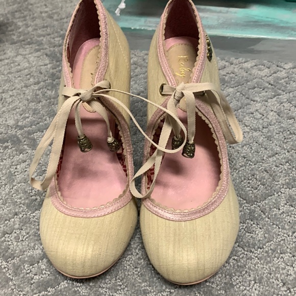 ruby shoo | Shoes | Ruby Shoo Shoes Beige And Pink Excellent Condition ...